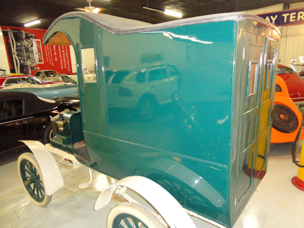 Maxwell Delivery Truck | Vintage Motors of Sarasota Inc.
