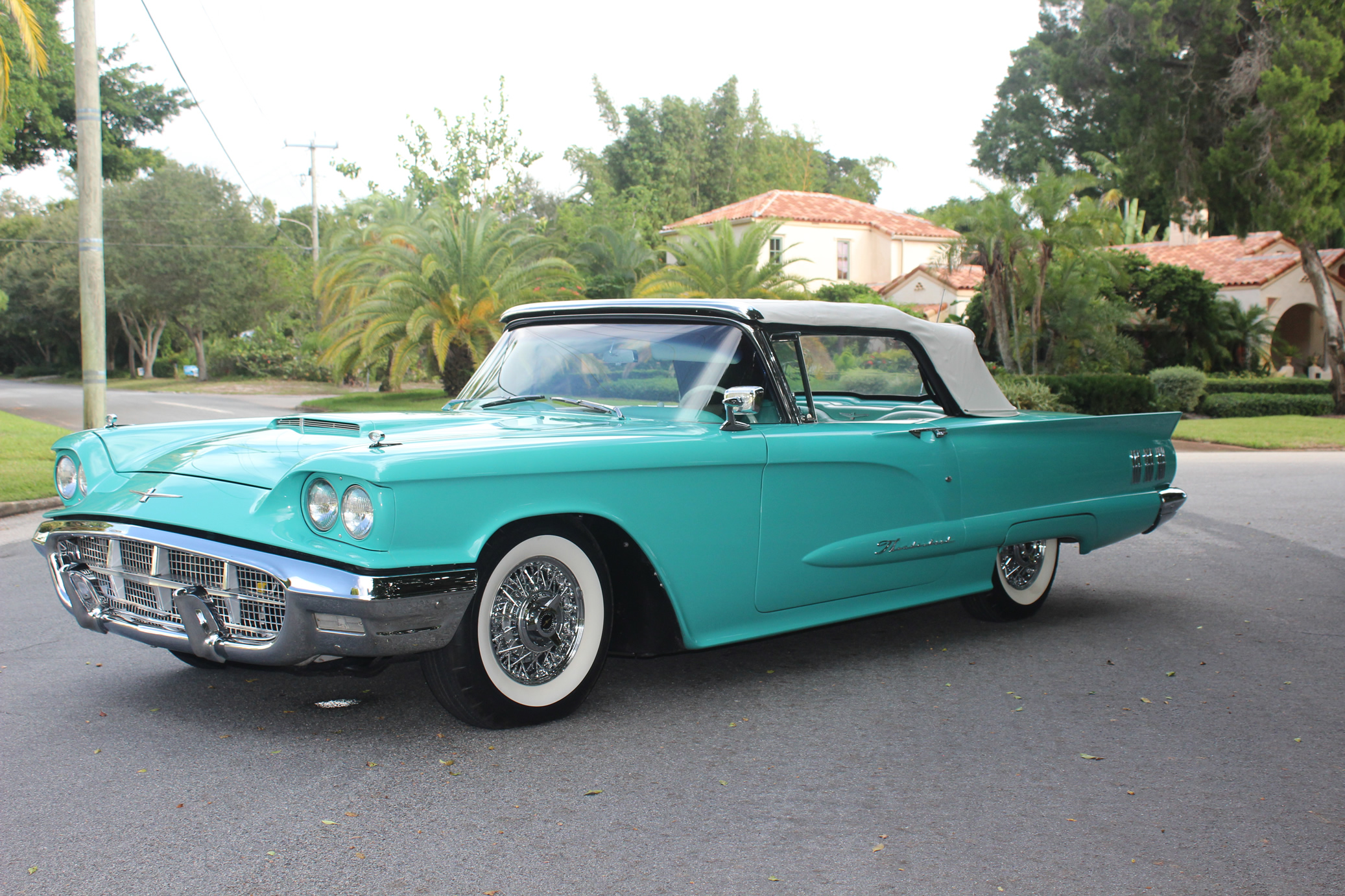 Ford Thunderbird Convertible | Vintage Motors of Sarasota Inc.