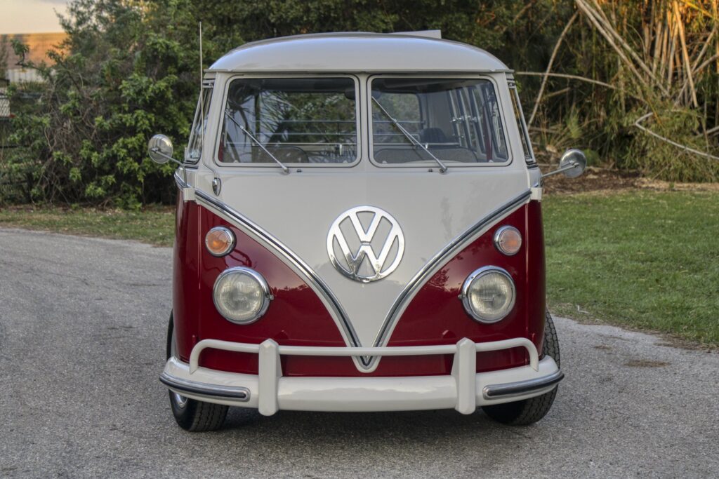1967 VOLKSWAGEN TYPE II 21-WINDOW BUS | Vintage Motors of Sarasota Inc.