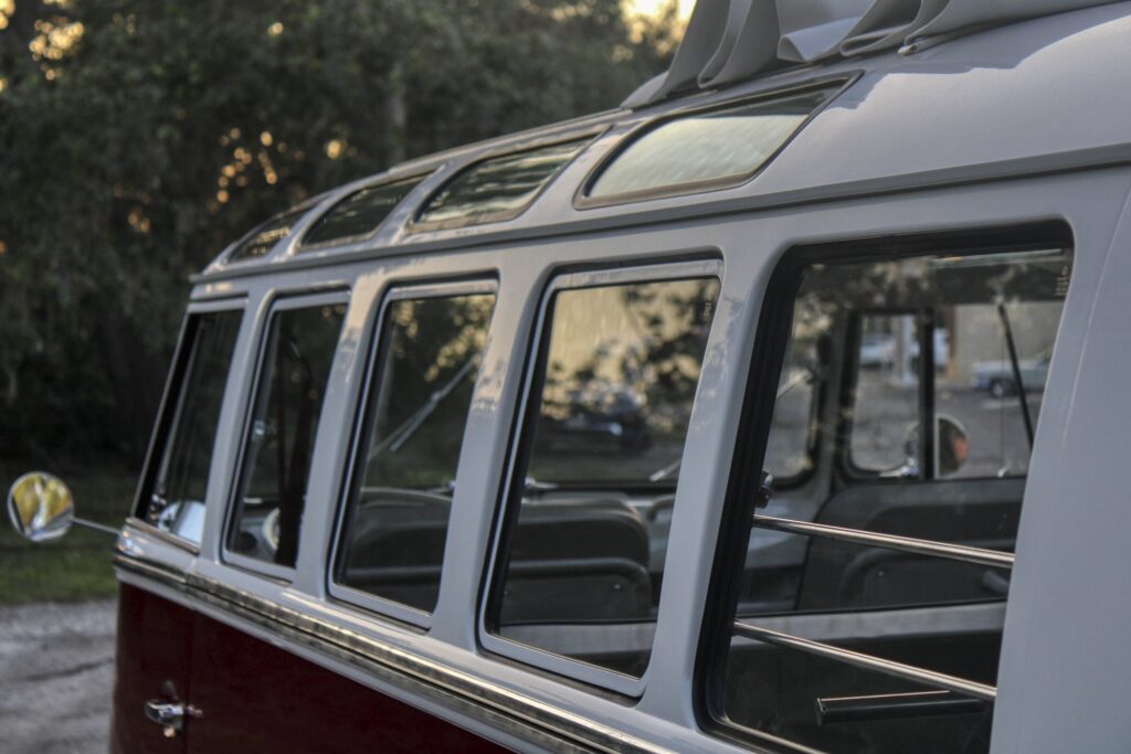 VOLKSWAGEN TYPE II 21-WINDOW BUS | Vintage Motors of Sarasota Inc.