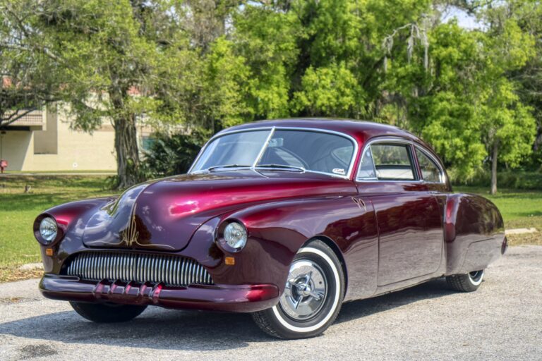 Oldsmobile Fastback Custom | Vintage Motors of Sarasota Inc.