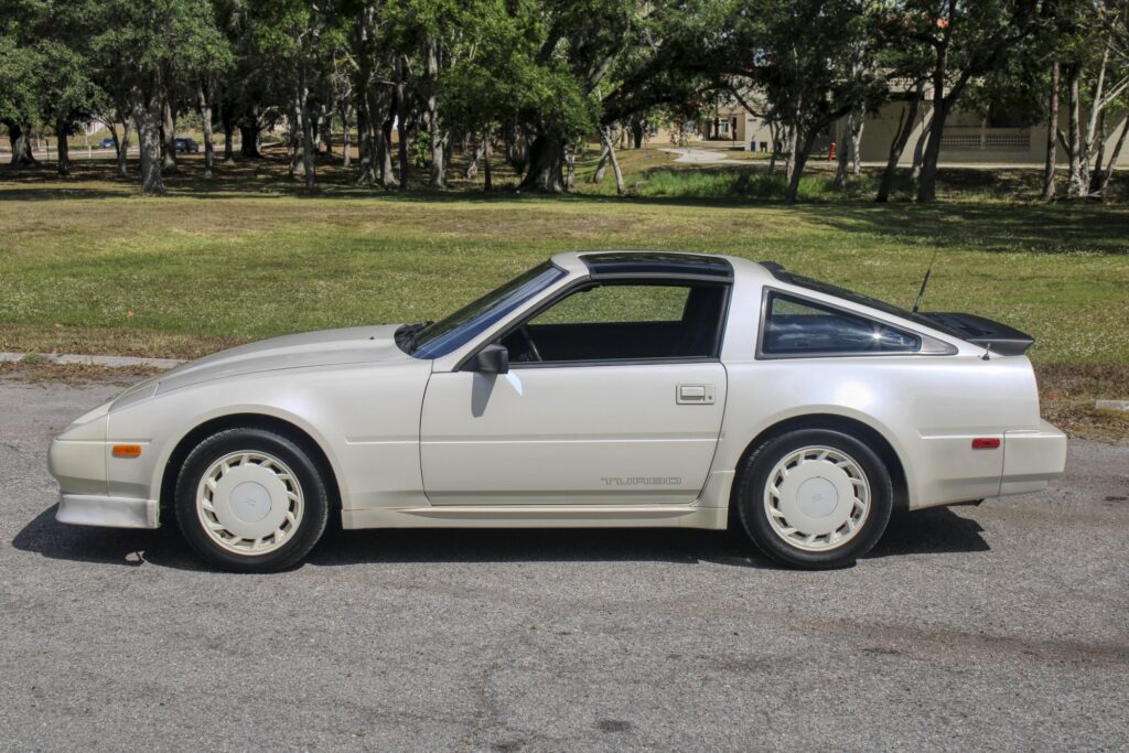 Nissan 300ZX Shiro Special | Vintage Motors of Sarasota Inc.