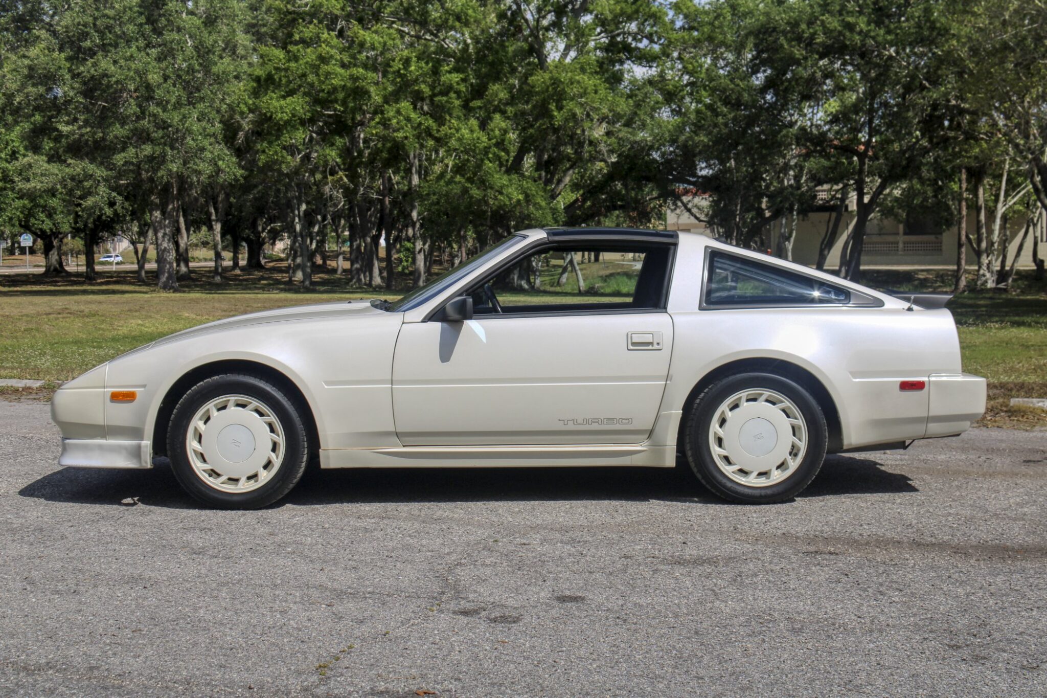Nissan 300ZX Shiro Special | Vintage Motors of Sarasota Inc.