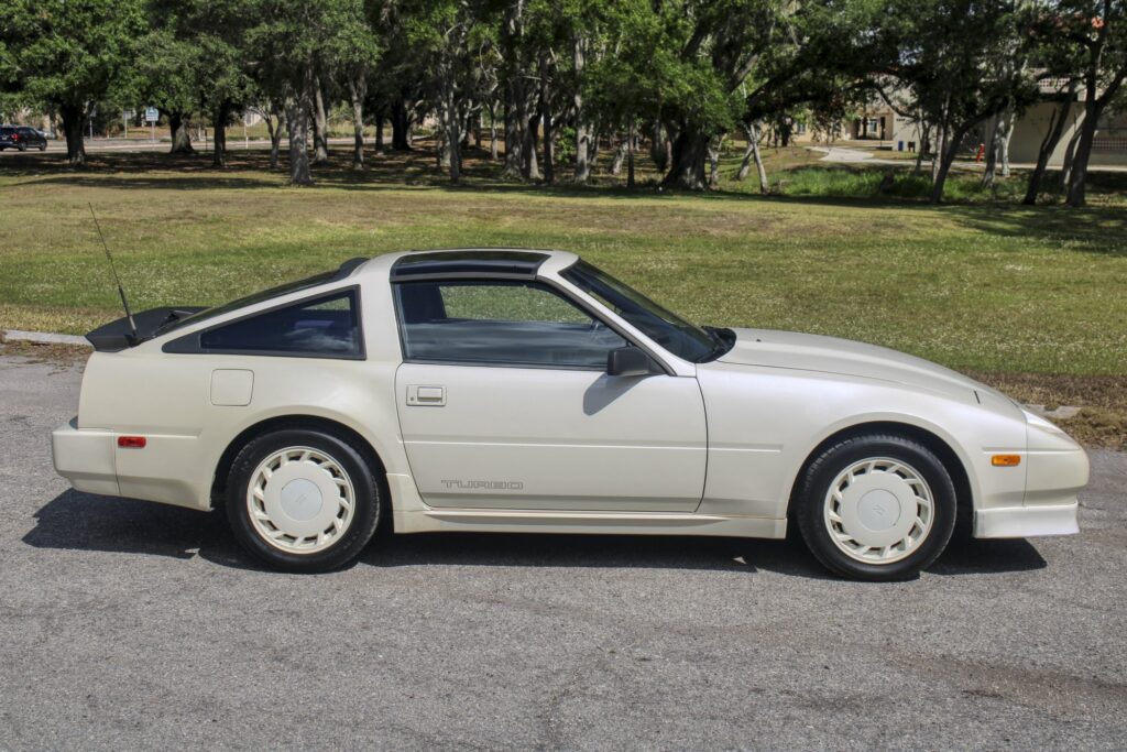 Nissan 300ZX Shiro Special | Vintage Motors of Sarasota Inc.