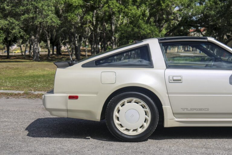Nissan 300ZX Shiro Special | Vintage Motors of Sarasota Inc.