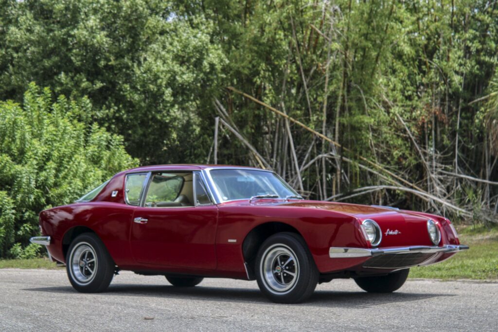 1963 Studebaker Avanti R2 'Supercharged' SOLD | Vintage Motors of ...