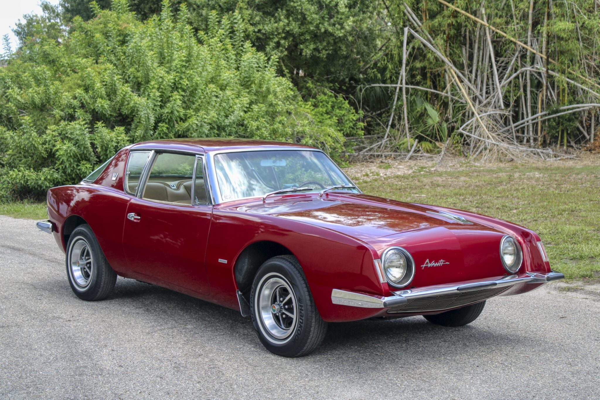 1963 Studebaker Avanti R2 'Supercharged' SOLD | Vintage Motors of ...